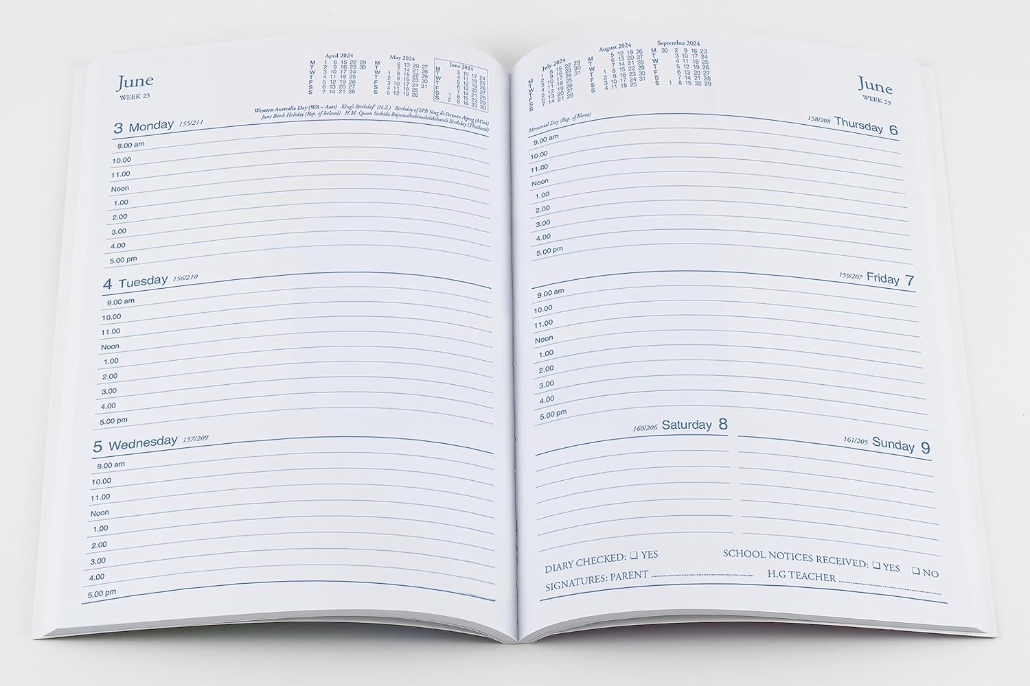 Collins Colplan: 2024 Student Diary - Week to View (Perfect Bound ...