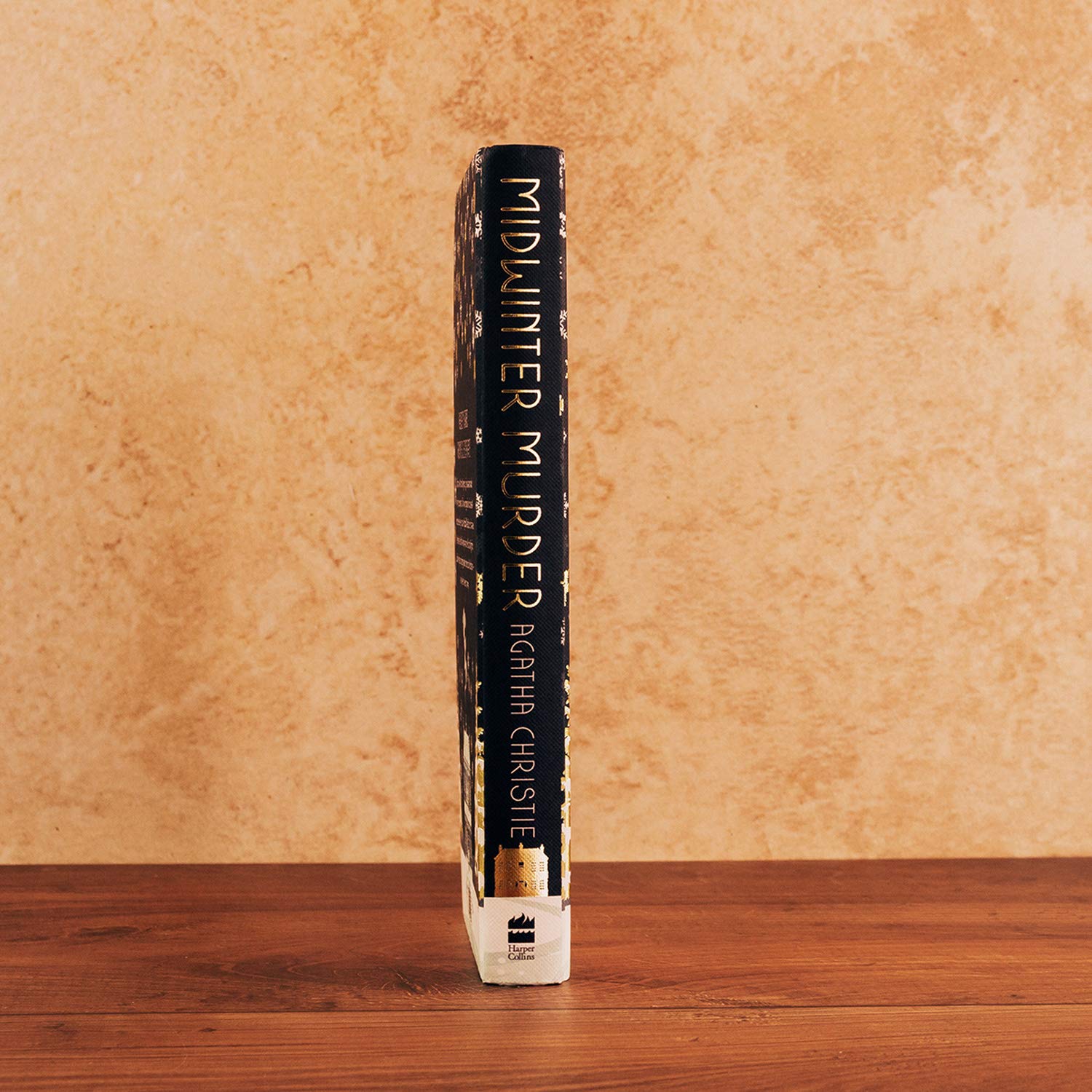 Midwinter Murder by Agatha Christie | Fireside Mysteries From The Queen ...