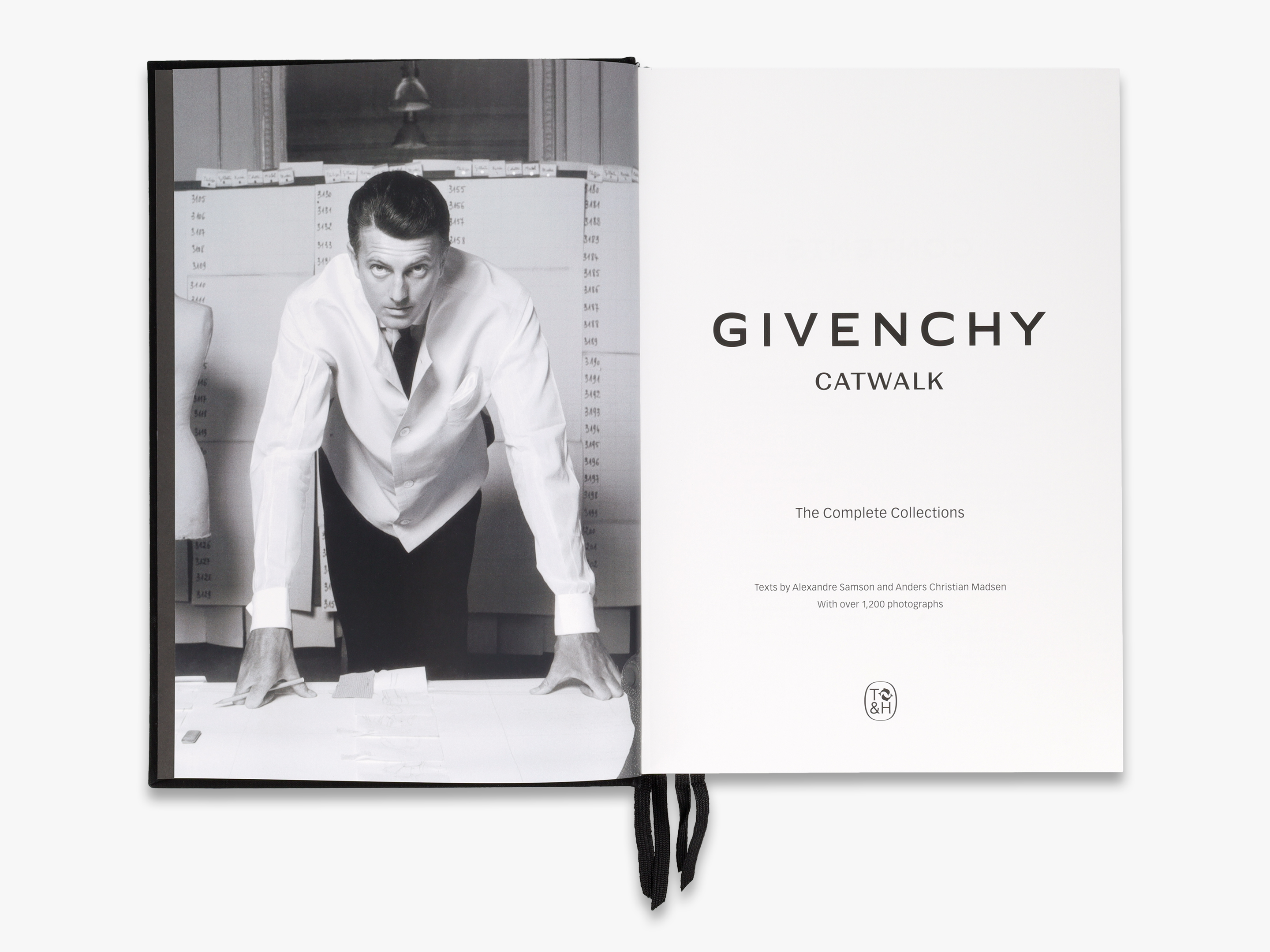 Givenchy Catwalk by Alexandre Samson | The Complete Collections ...