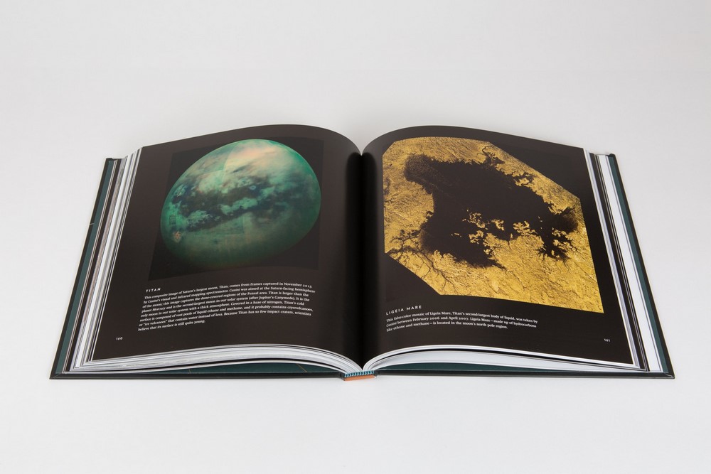 The Planets, Photographs from the Archives of NASA (Planet Picture Book ...