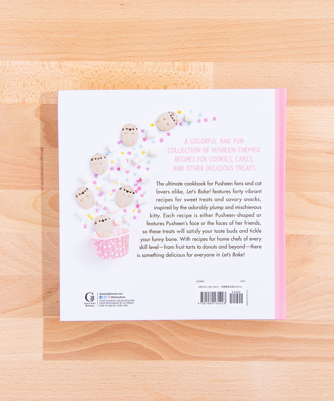 Let's Bake, Pusheen Cookbook by Susanne Ng | 9781471187520 | Booktopia