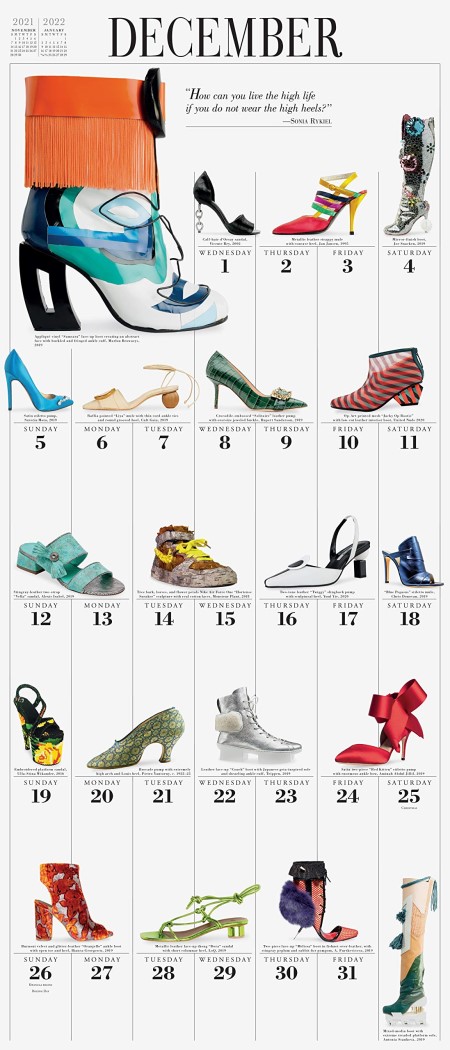 365 Days of Shoes Picture-A-Day - 2021 Deluxe Wall Calendar by Workman ...