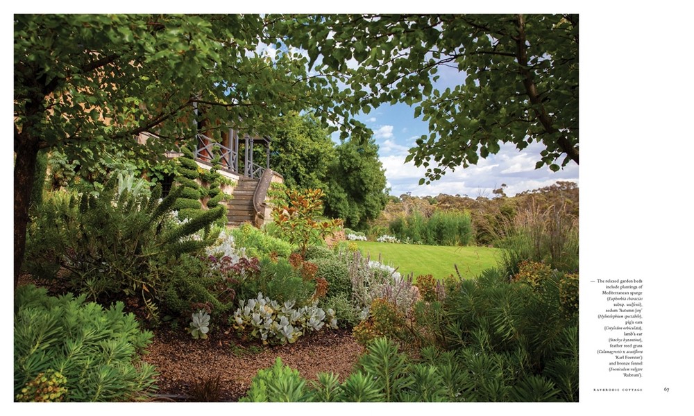 Adelaide Hills Gardens by Christine McCabe | 9781760760601 | Booktopia