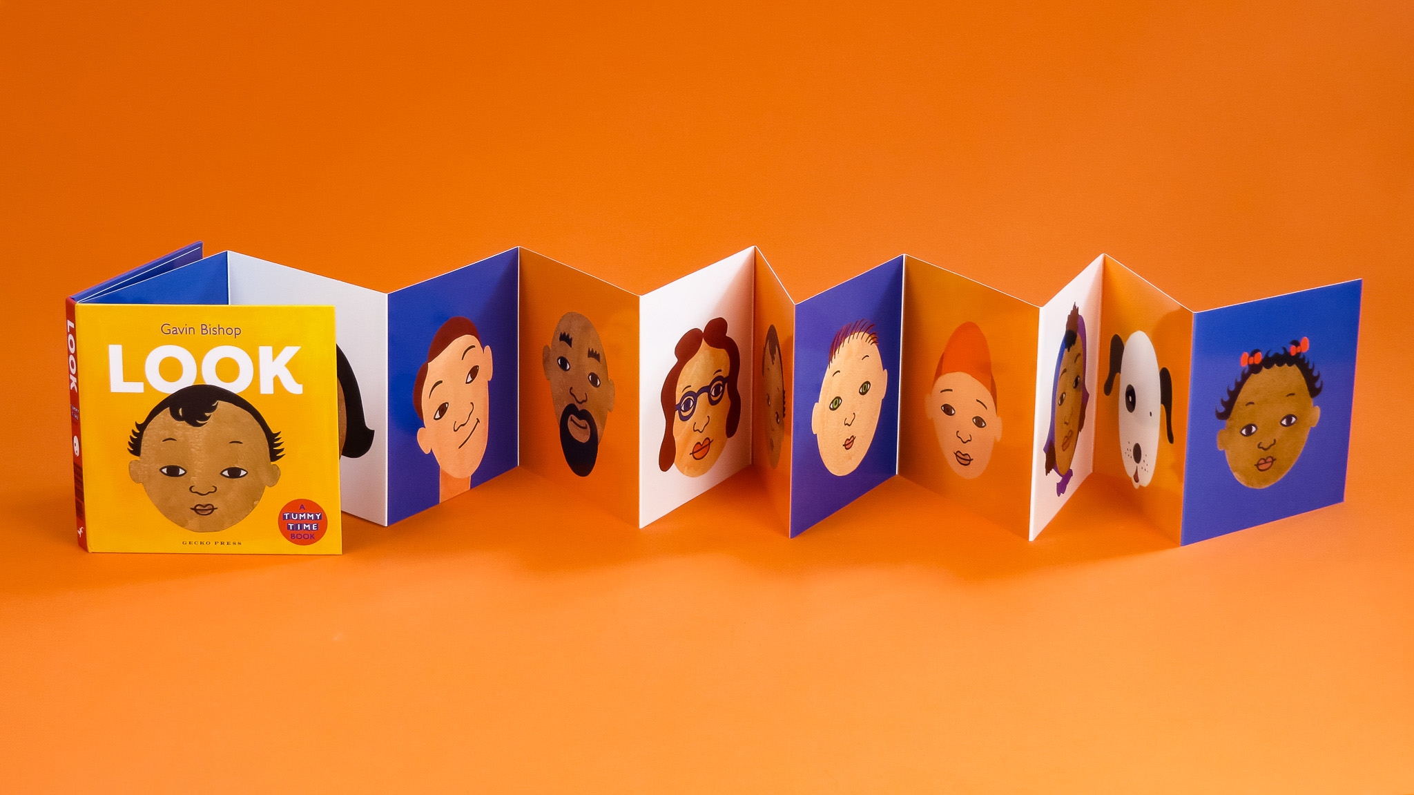 Look by Gavin Bishop | A Tummy Time Book | 9781776575015 | Booktopia